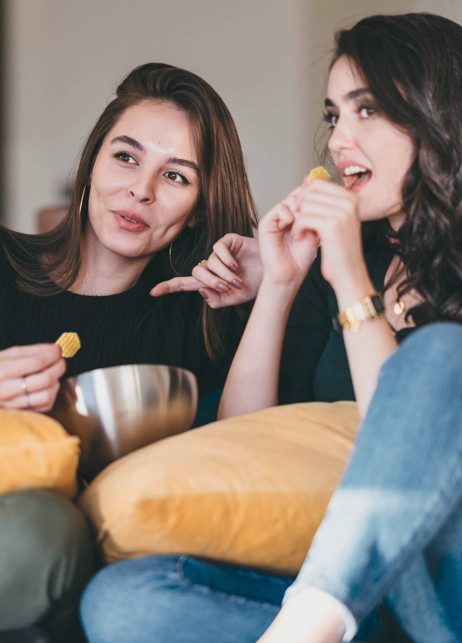 Enjoy a unique snacking experience with the HEXADOS pellet